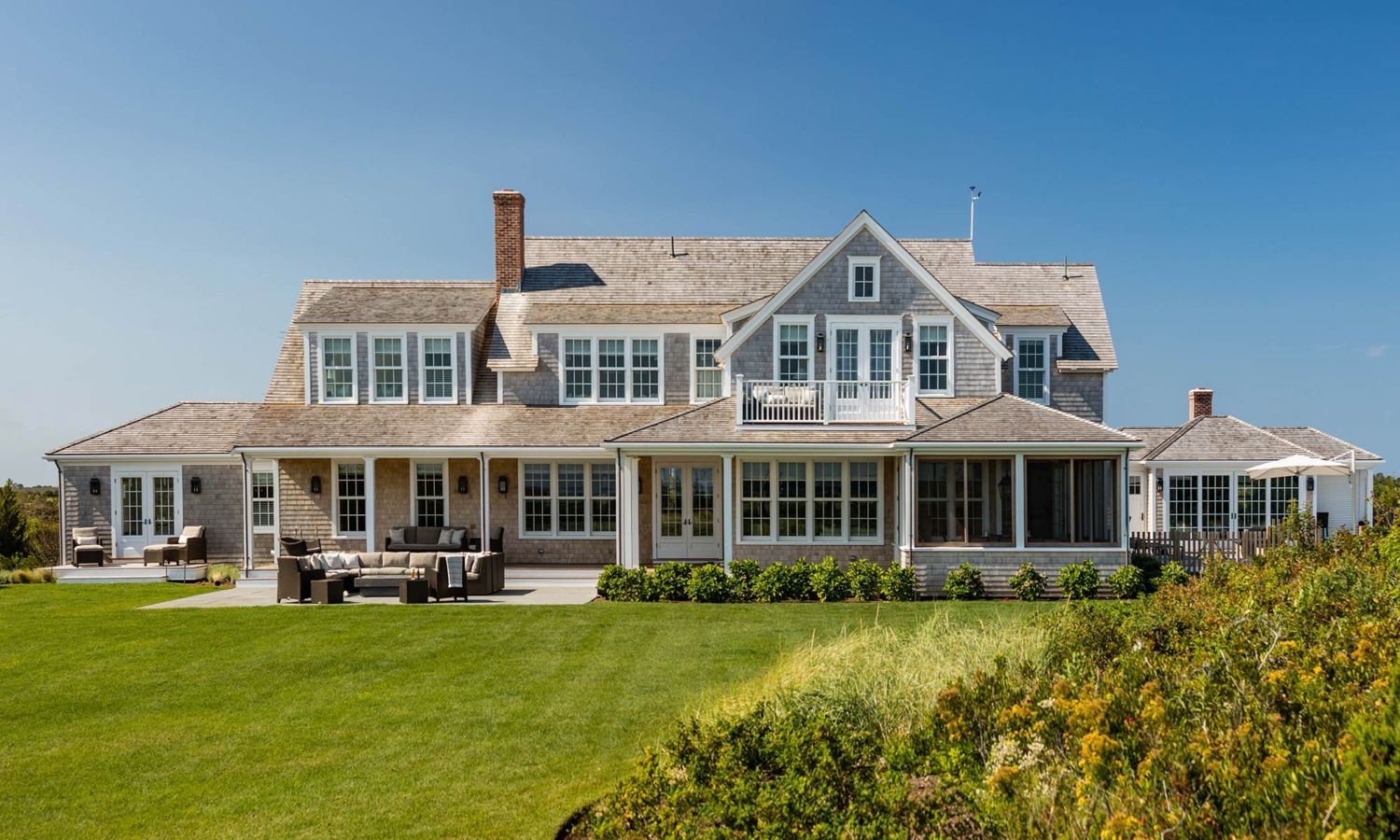 Nantucket Architects Botticelli & Pohl Eel Point Home on Nantucket